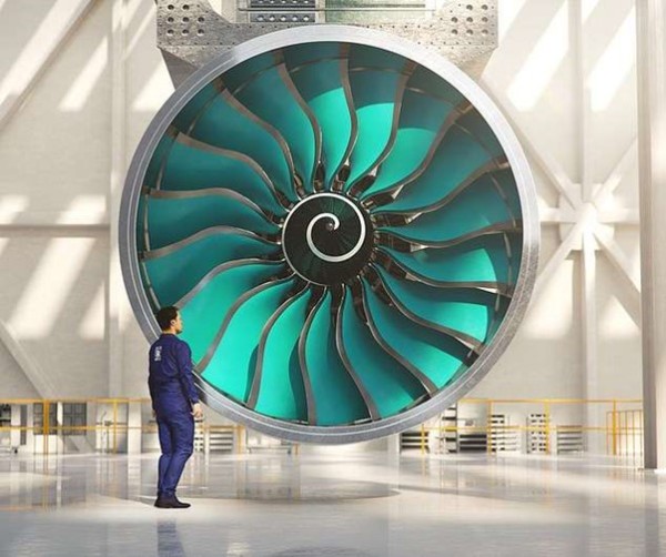 Rolls Royce starts work on the world's biggest jet engine - London Globe
