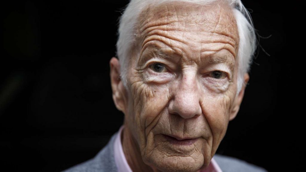 Lester Piggott - greatest jockey ever and nine times Derby winner ...